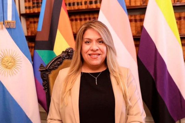 Alba Rueda: "En algunos ámbitos no esta vigente la ley de identidad de ...